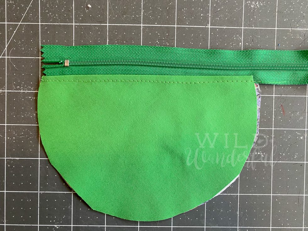 Yoda One for Me :: FREE Yoda-Inspired Zipper Pouch Pattern + Tutorial ...